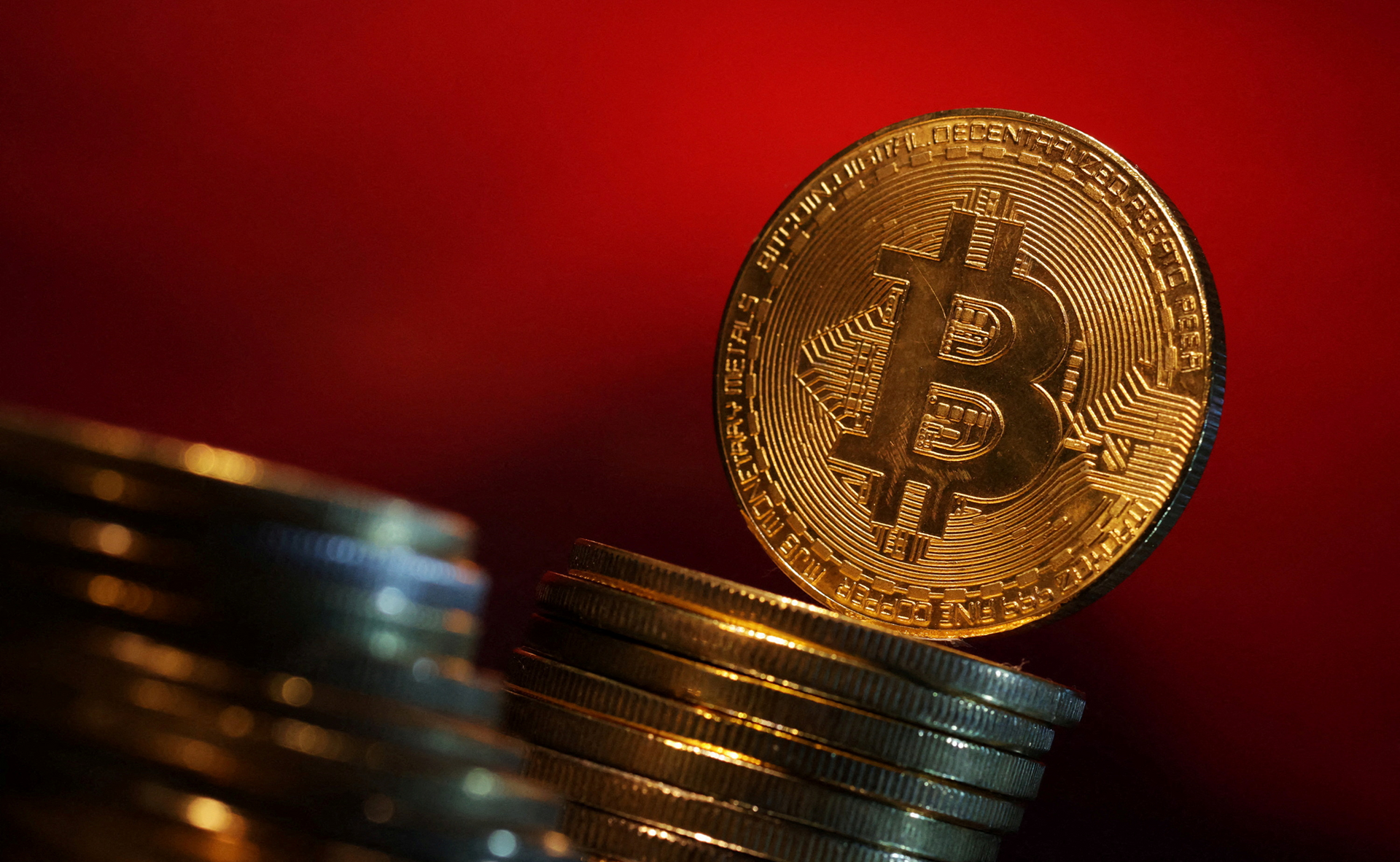 Bitcoin có thể đạt 644.000 USD nếu 'quy đổi' từ đà tăng của vàng