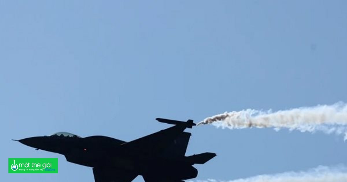 Nga đẩy mạnh không kích Ukraine, Ba Lan điều động F-16 tự vệ