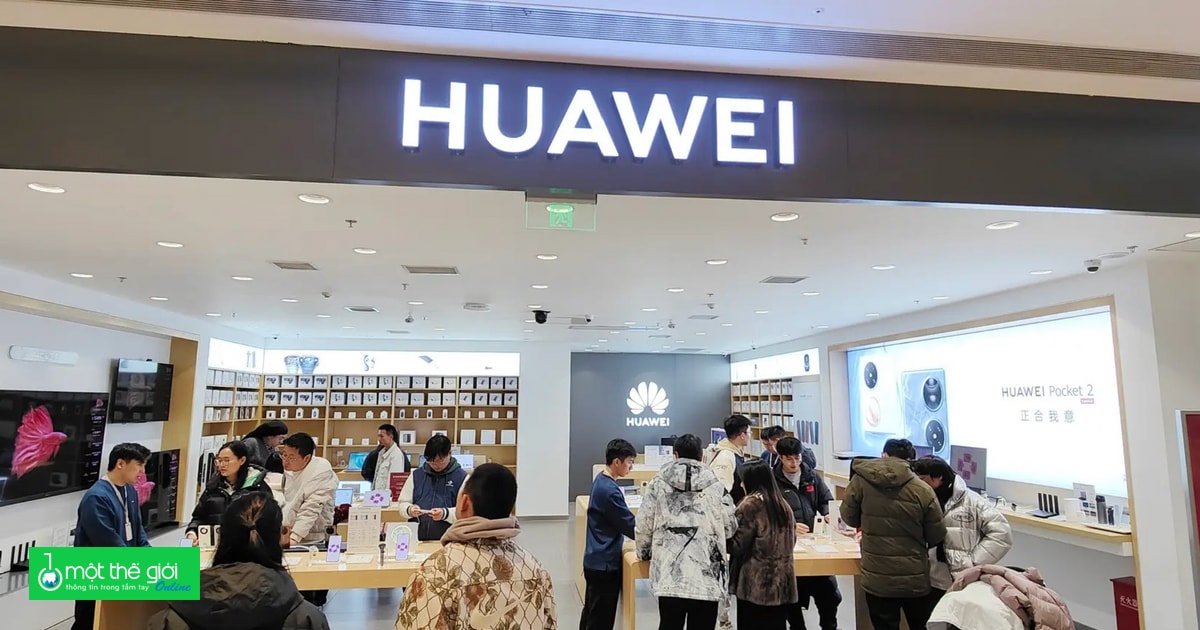 Mate XT gần 3 triệu đơn đặt mua smartphone gập ba phần của Huawei trước ...