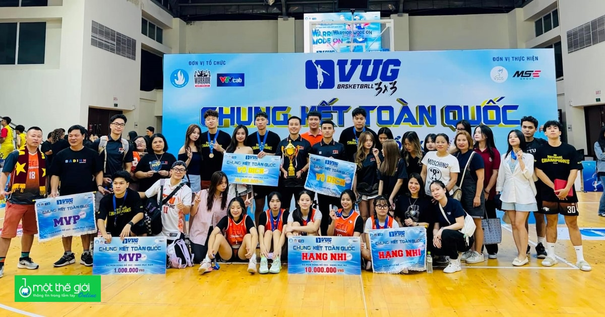 VUG 10: Nam ĐH Ngoại Thương, nữ ĐH Sư phạm Hà Nội vô địch toàn quốc ...