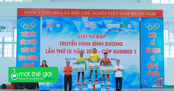 Number 1 chanh, dâu cùng VĐV chinh phục chặng 3 Giải xe đạp truyền hình ...